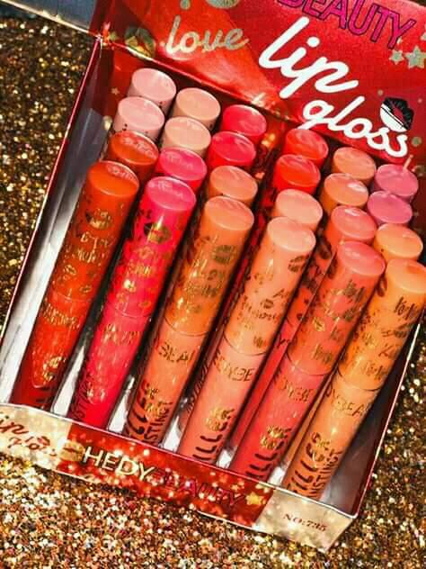 Moni Cosmetic Store